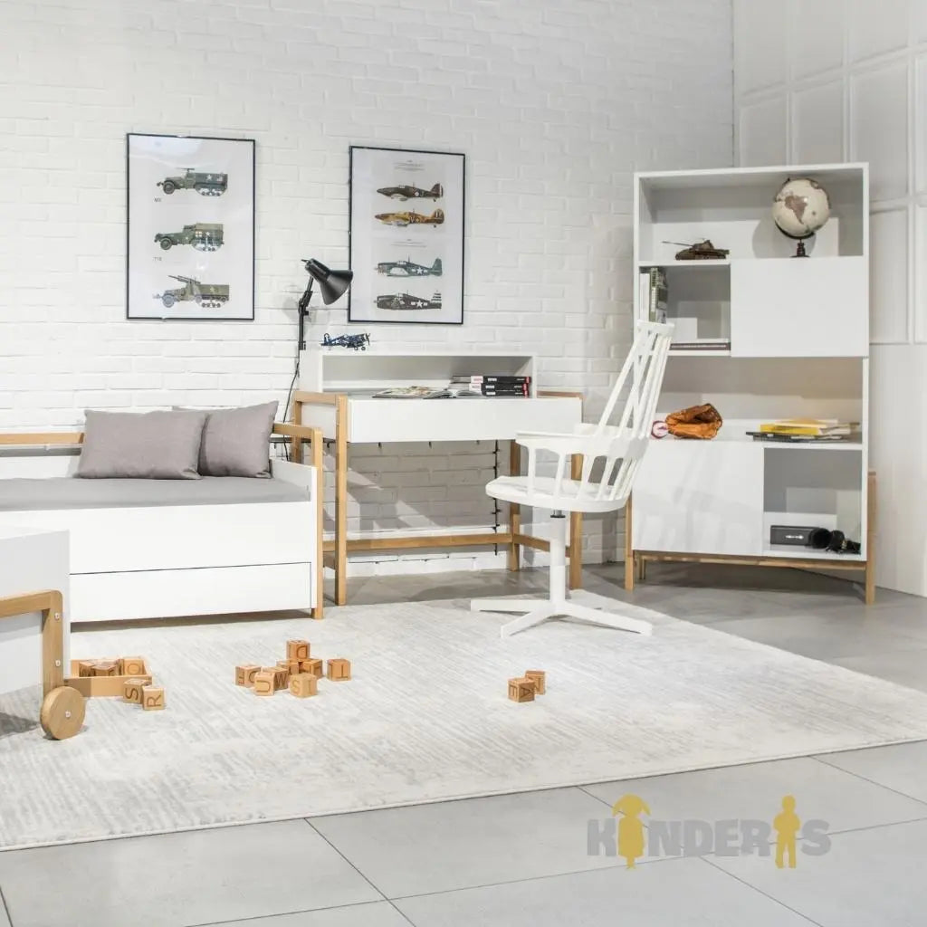 Pastatoma lentyna vaikų kambariui - Kinderis.lt – Kinderis.eu